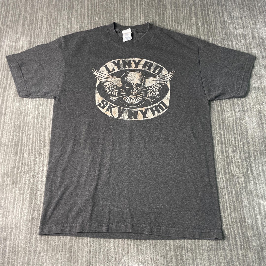 Vintage 2000s Lynyrd Skynyrd Rock Band Music Concert Skulls Basic ...