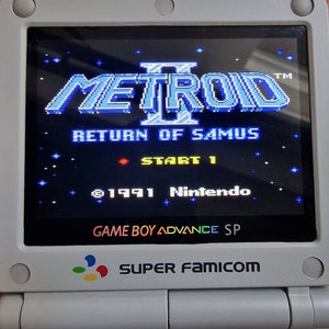 Metroid 2 DX Return of Samus - Nintendo Game Boy Colour / Advance. GBC ...