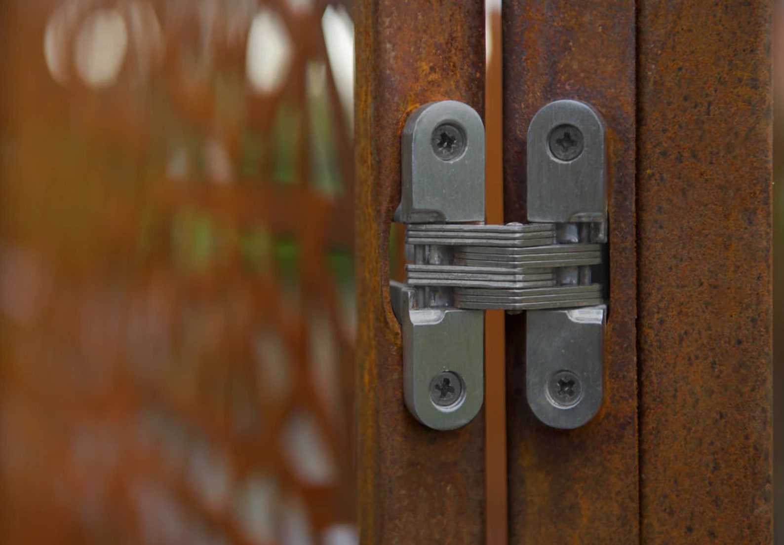 Decorative Garden Gate in Corten Steel With Decorative Middle Design in ...