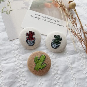Floral Embroidery Brooch Pin Handmade Catus Embroidered Pinparty Coat ...