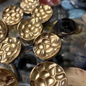 12 Gorgeous Glass Buttons - Old Couture Buttons - 22 Mm - Etsy