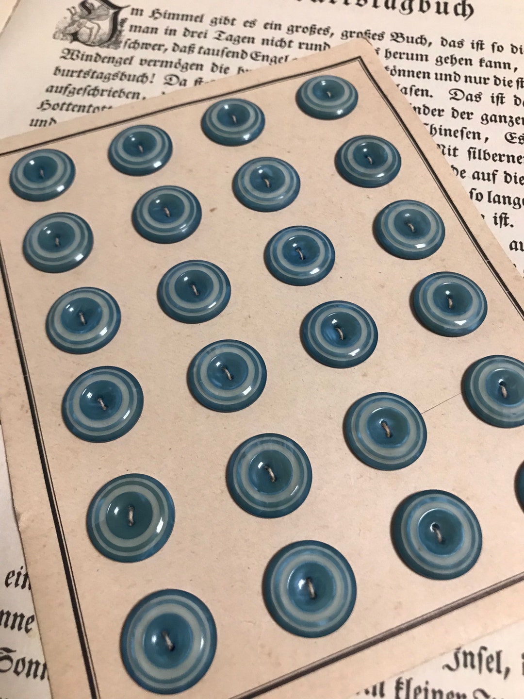 24 galalith vintage buttons 17 mm colorful collection of old Buttons ...