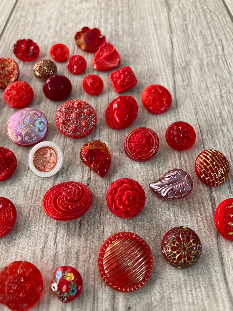 70 Vintage Glass Buttons Painted and Opaque Glass Buttons Collection - Etsy