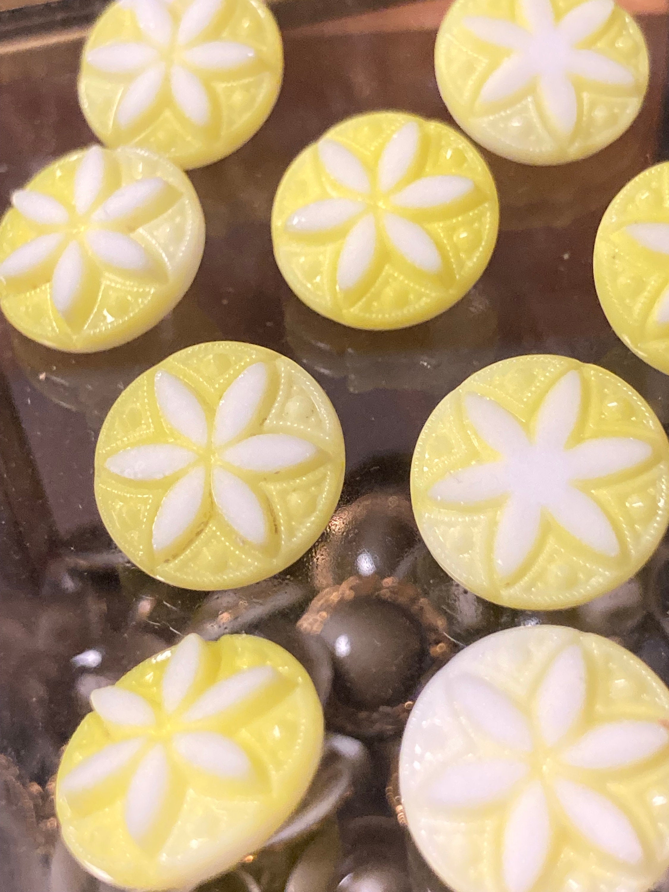 15 Glass Buttons - Opaque Glass Button Set - 11 Mm - Etsy