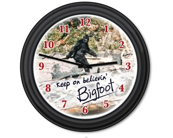 BIGFOOT Sasquatch Wall Clock Tracker Tracking Hunter Hunting - Etsy