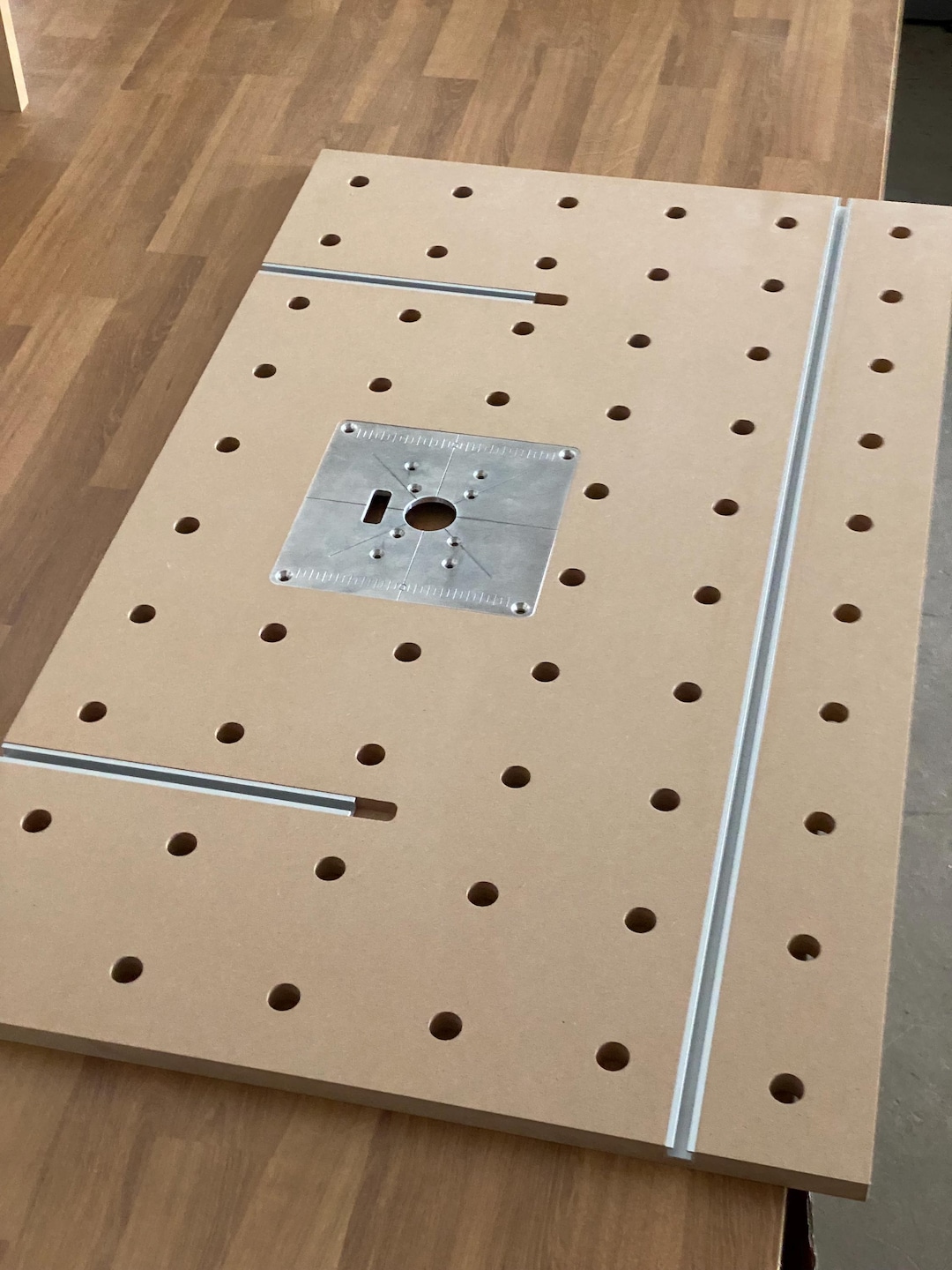 Universal Milling Table MF Table Perforated Plate Milling Table MDF CNC ...