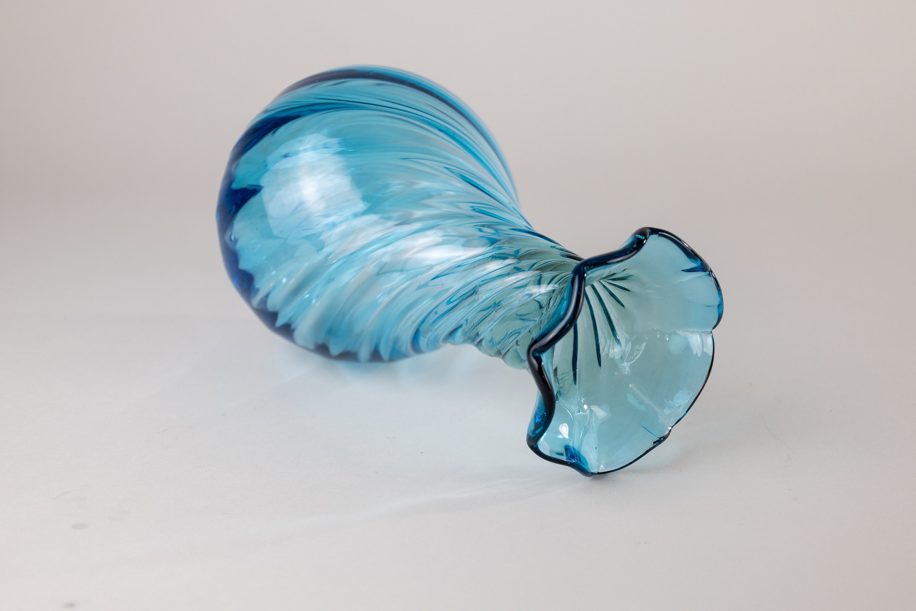Avalos Art Glass Vase Handblown Mexico Turquoise Rustic Craft Ruffled ...