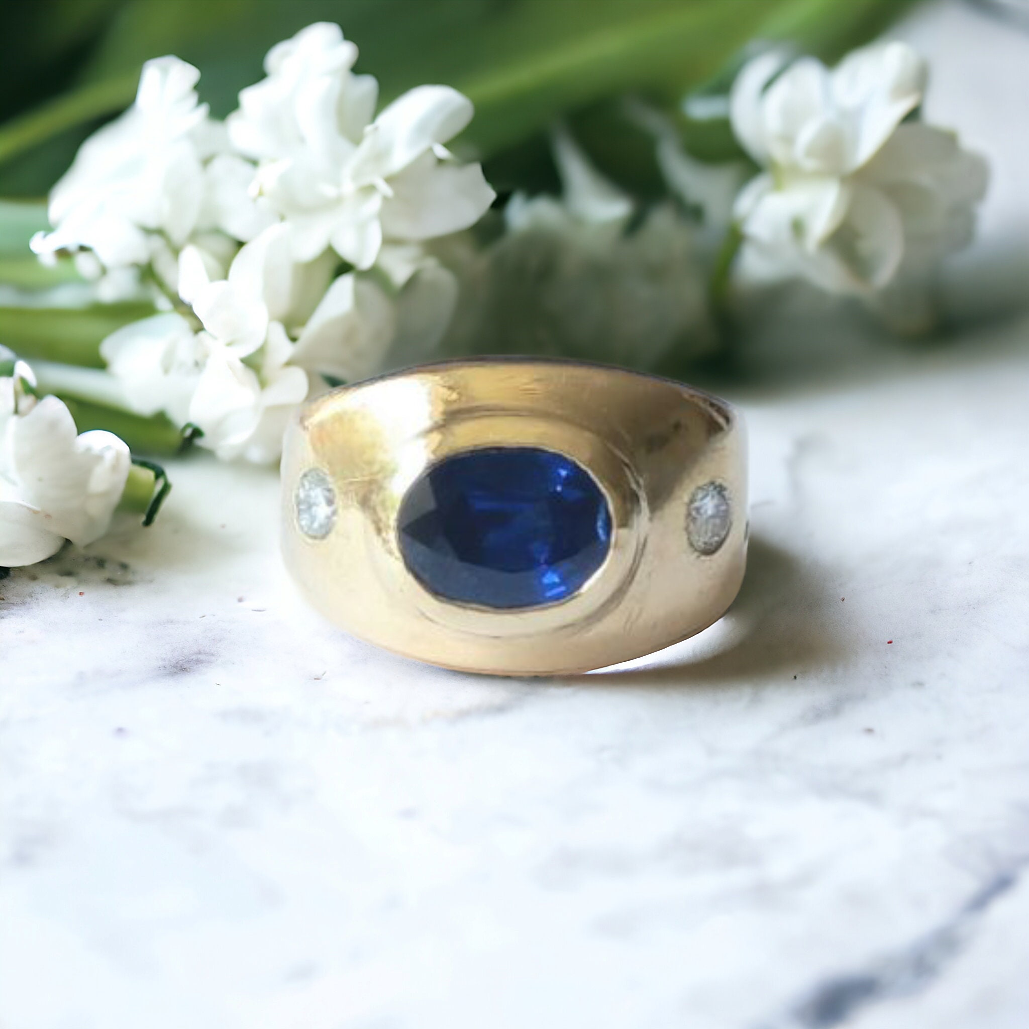 9ct Yellow Gold Bezel Set Blue Sapphire Heavy Chunky Ring With Flush ...