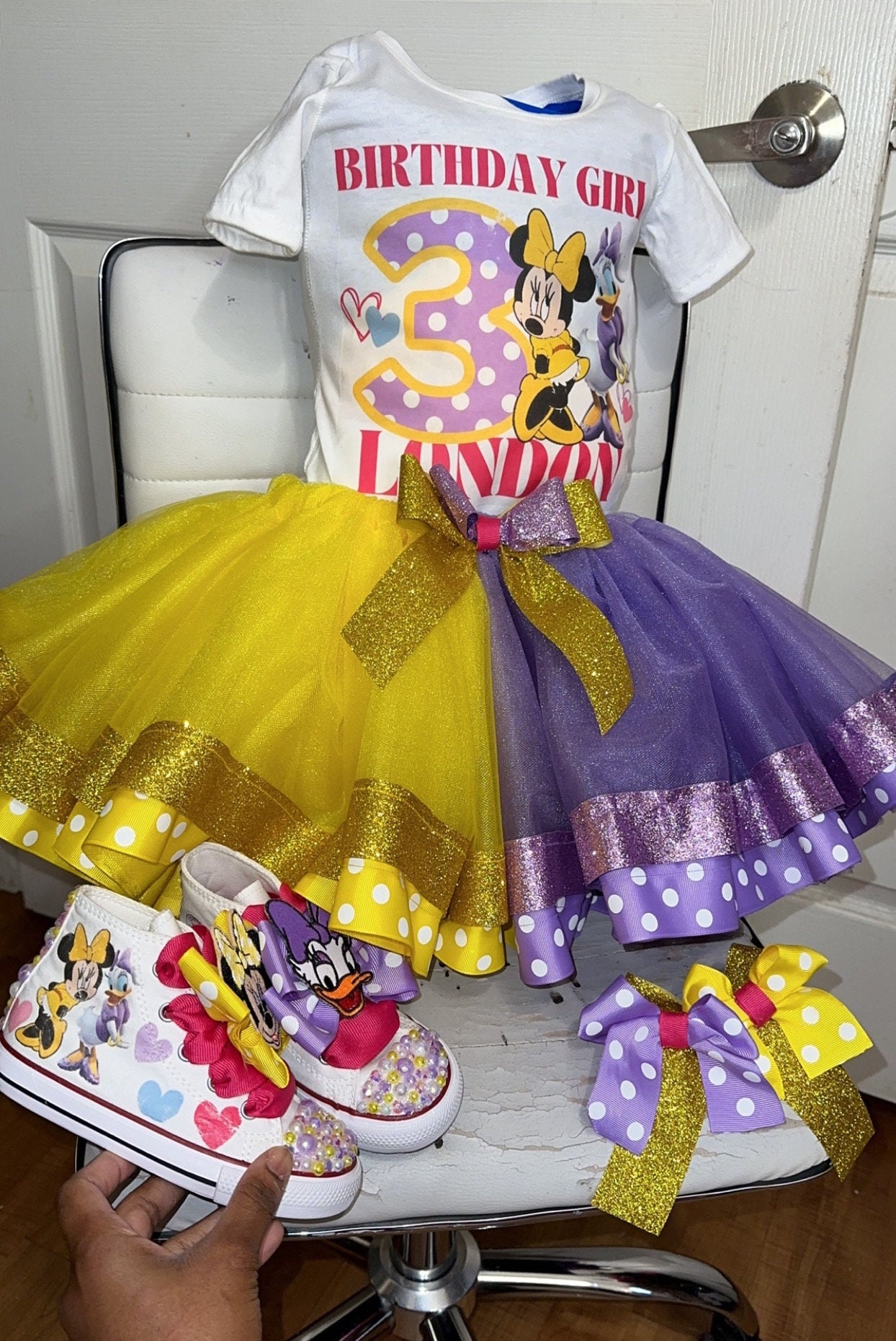 Custom Minnie Mouse and Daisy Tutu Outfit - Etsy