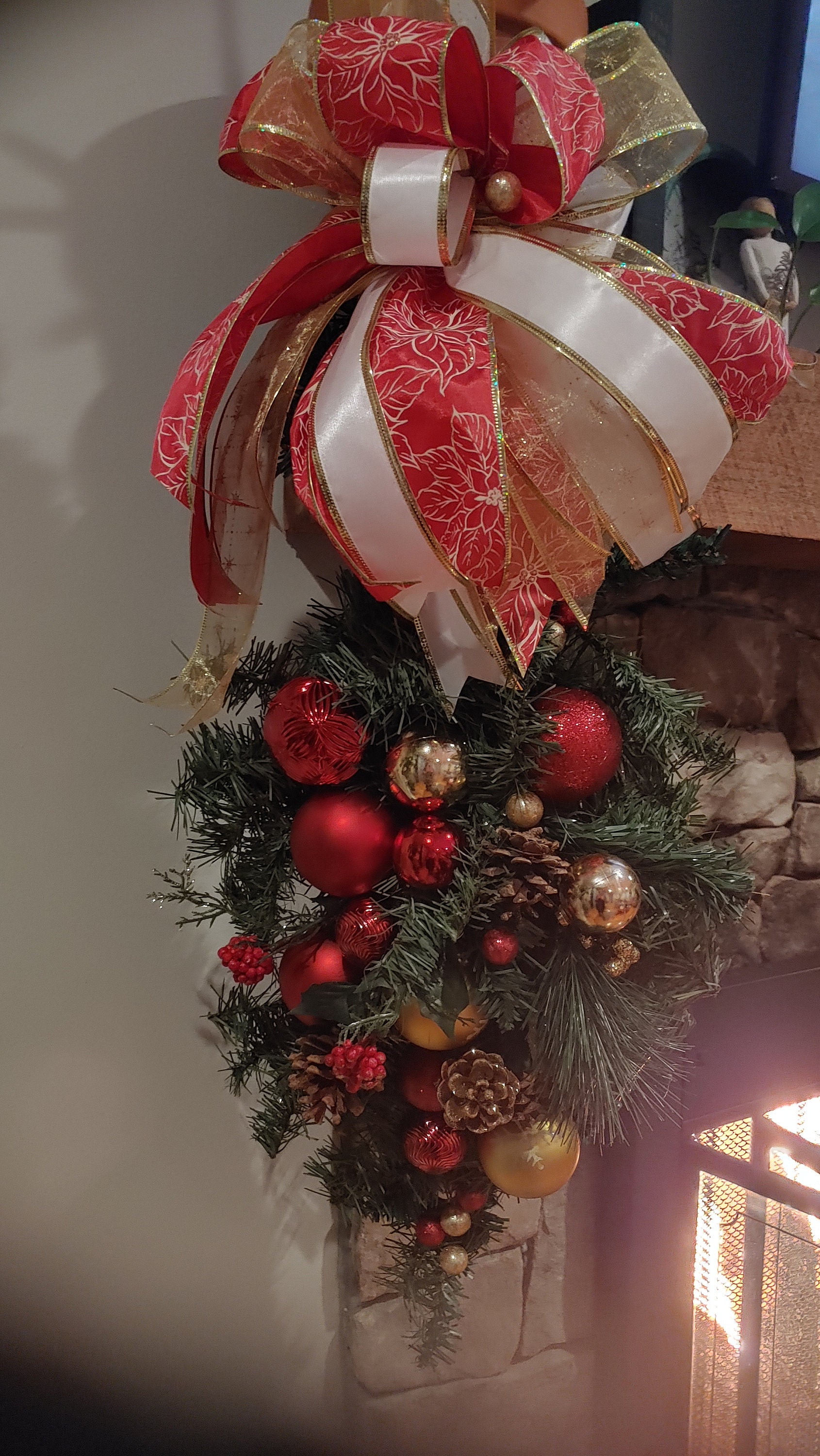 Red and Gold Swag - Etsy