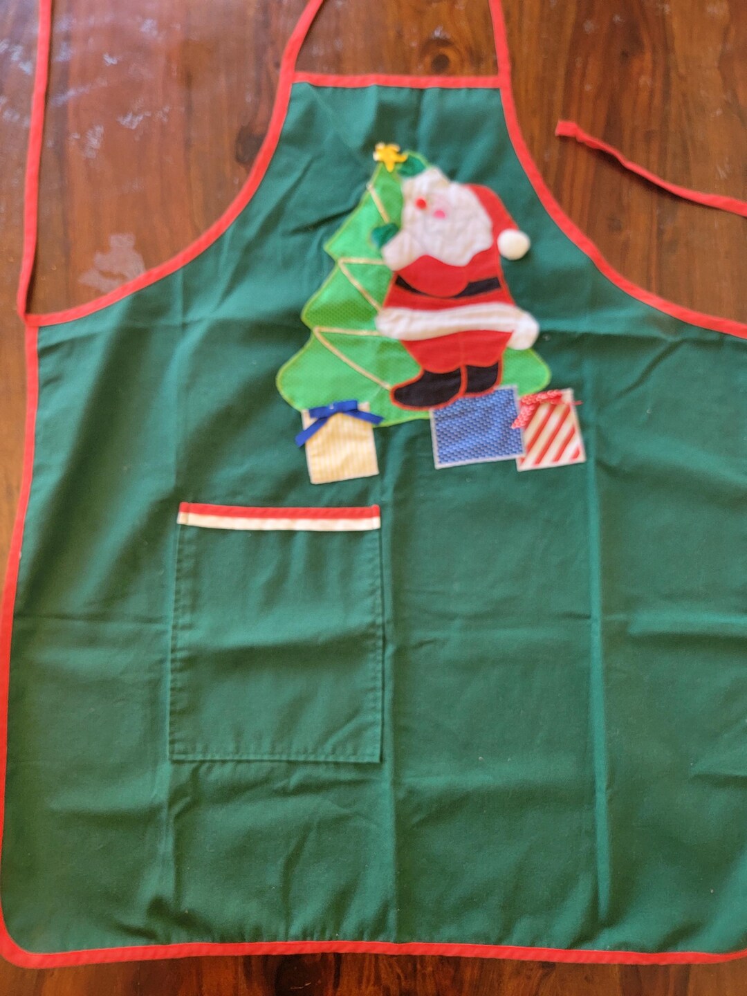 Vintage Green Santa and Presents Apron 33 Long - Etsy