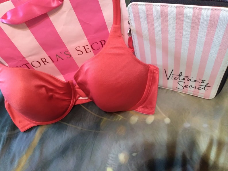 38B Vintage Victoria's Secret Very Sexy Red Lined Nylon Demi Bra VS ...