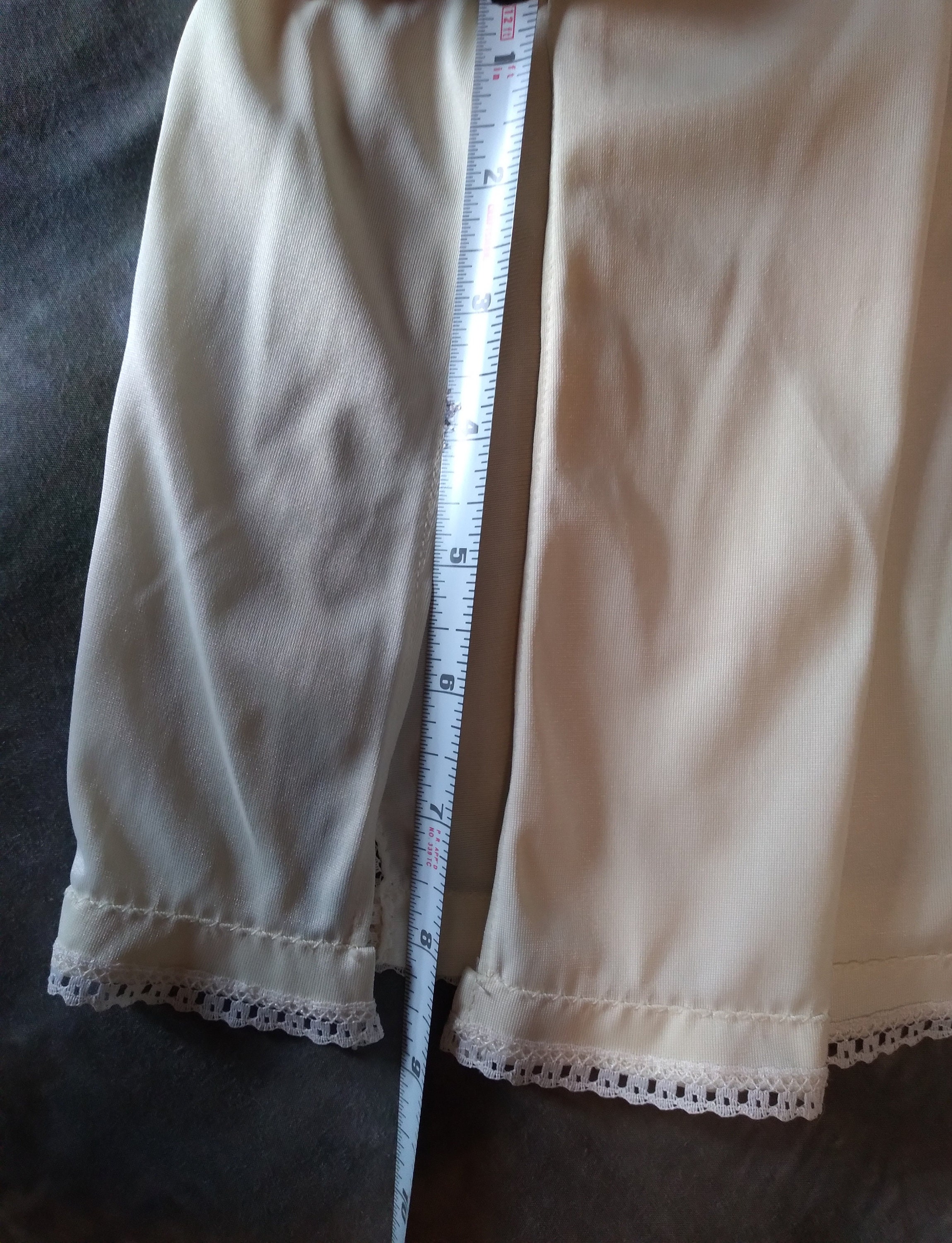 Vintage Half Slip Ivory Cream Lace Front Slits Side Slit Vintage ...