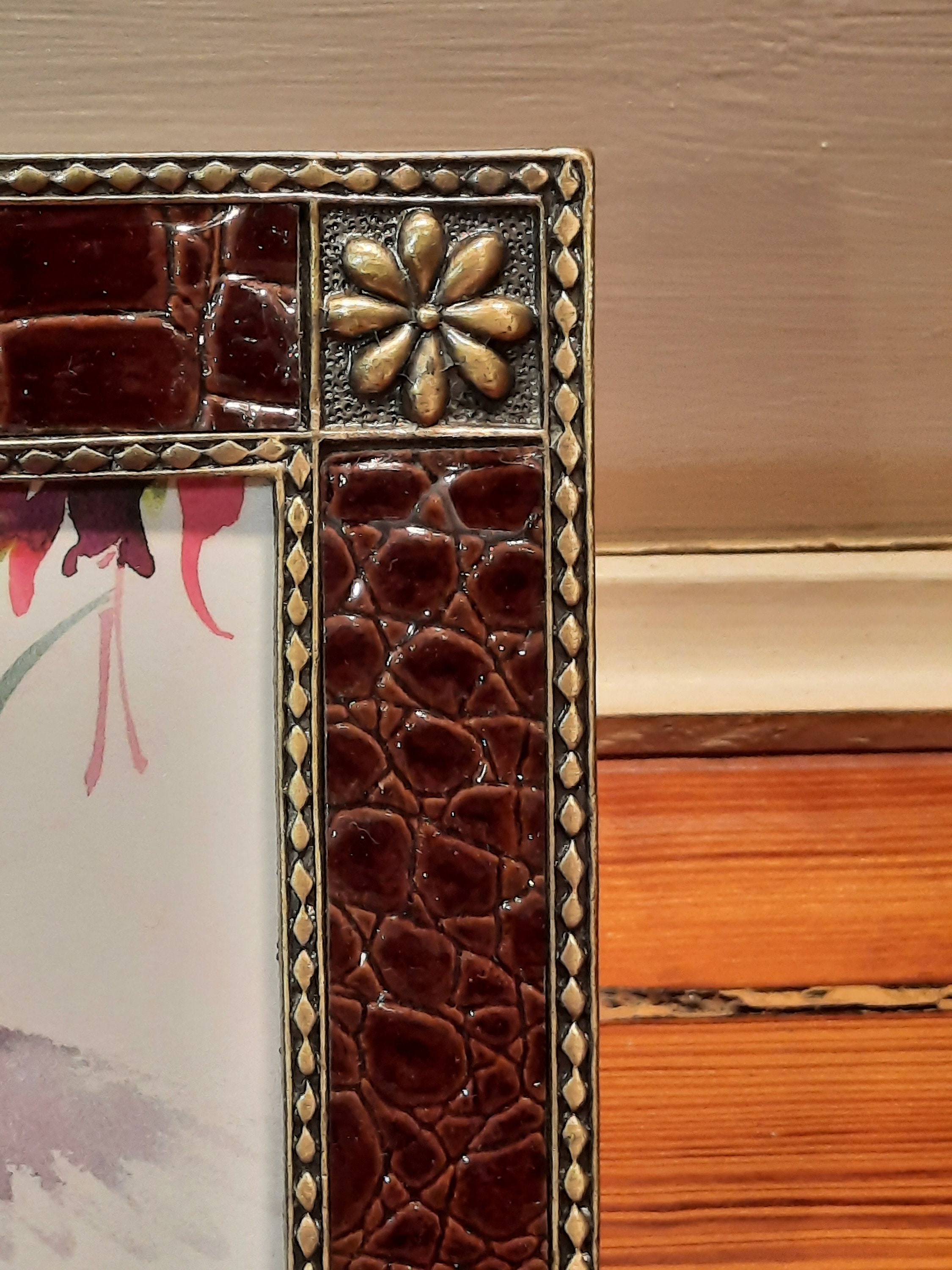 Vintage Retro Picture Frame 'four Corners' With Flower Motif, Circa ...