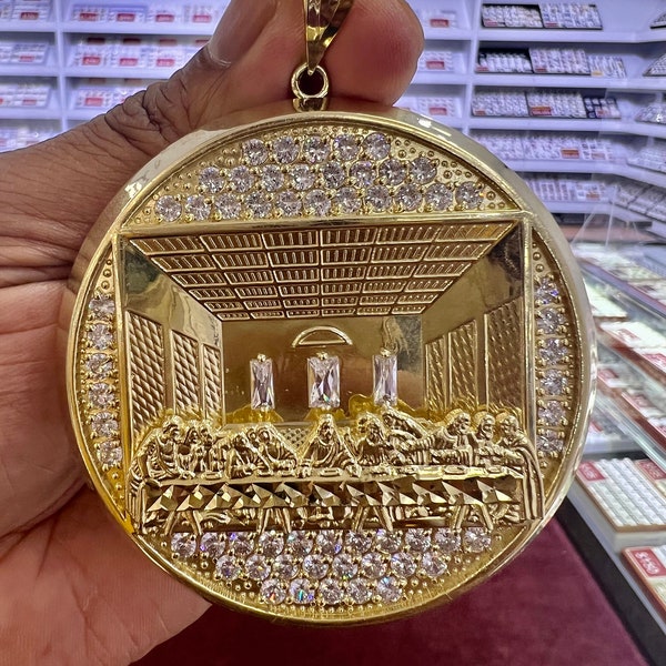 Large 10k Gold Last Supper Pendant - Etsy UK
