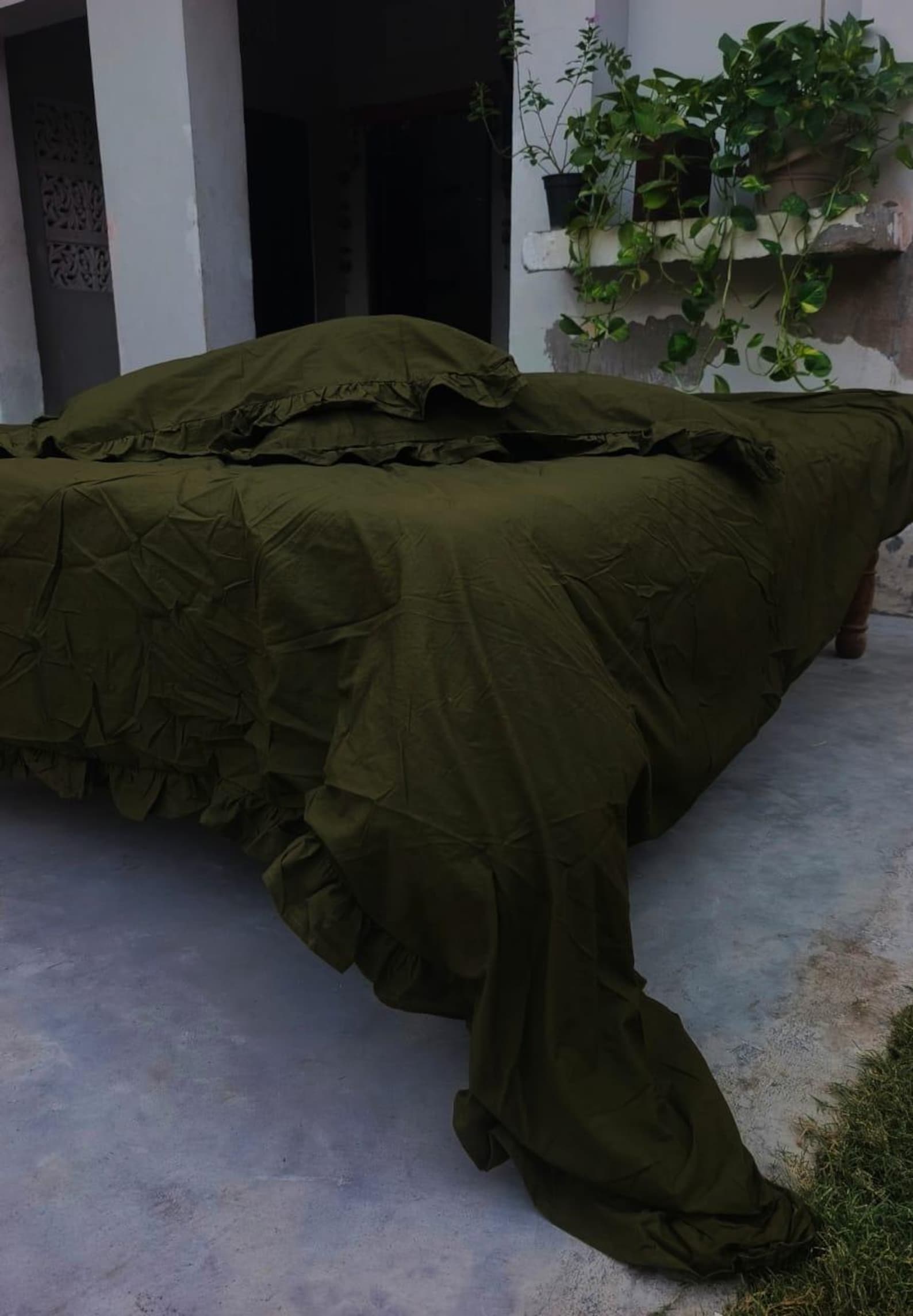 Cotton Olive Green Duvet Cover 3pcs Ruffled Duvet Cover With 2 ...