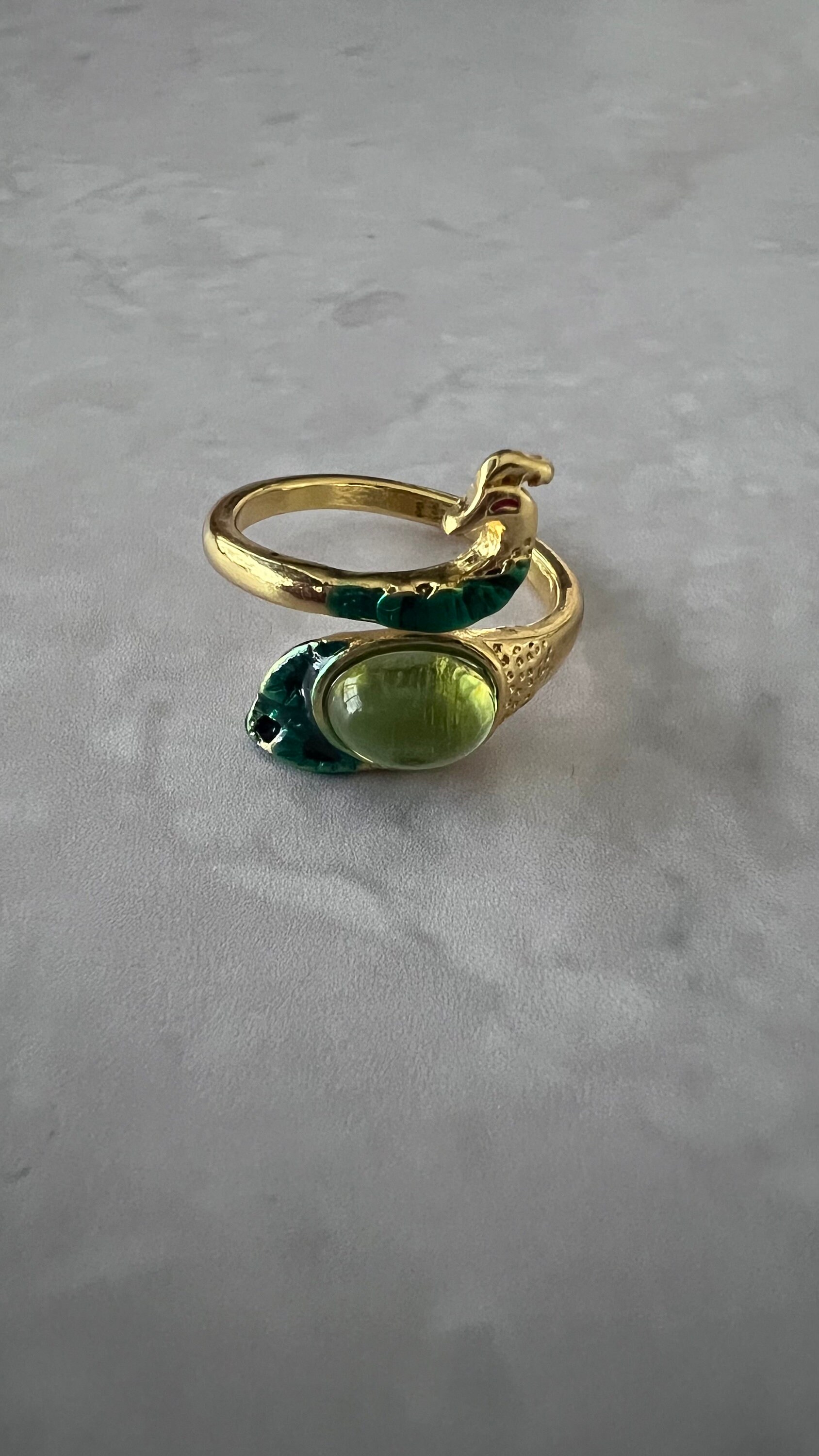Peacock Yarn Tension Ring for Knitting or Crochet- Adjustable - Yarn ...