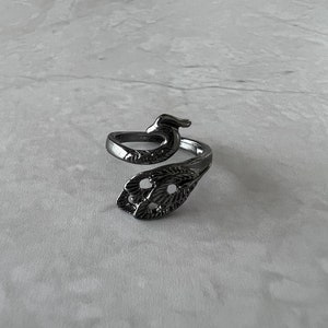 Yarn Tension Ring for Knitting or Crochet- Adjustable - Yarn Guide ...