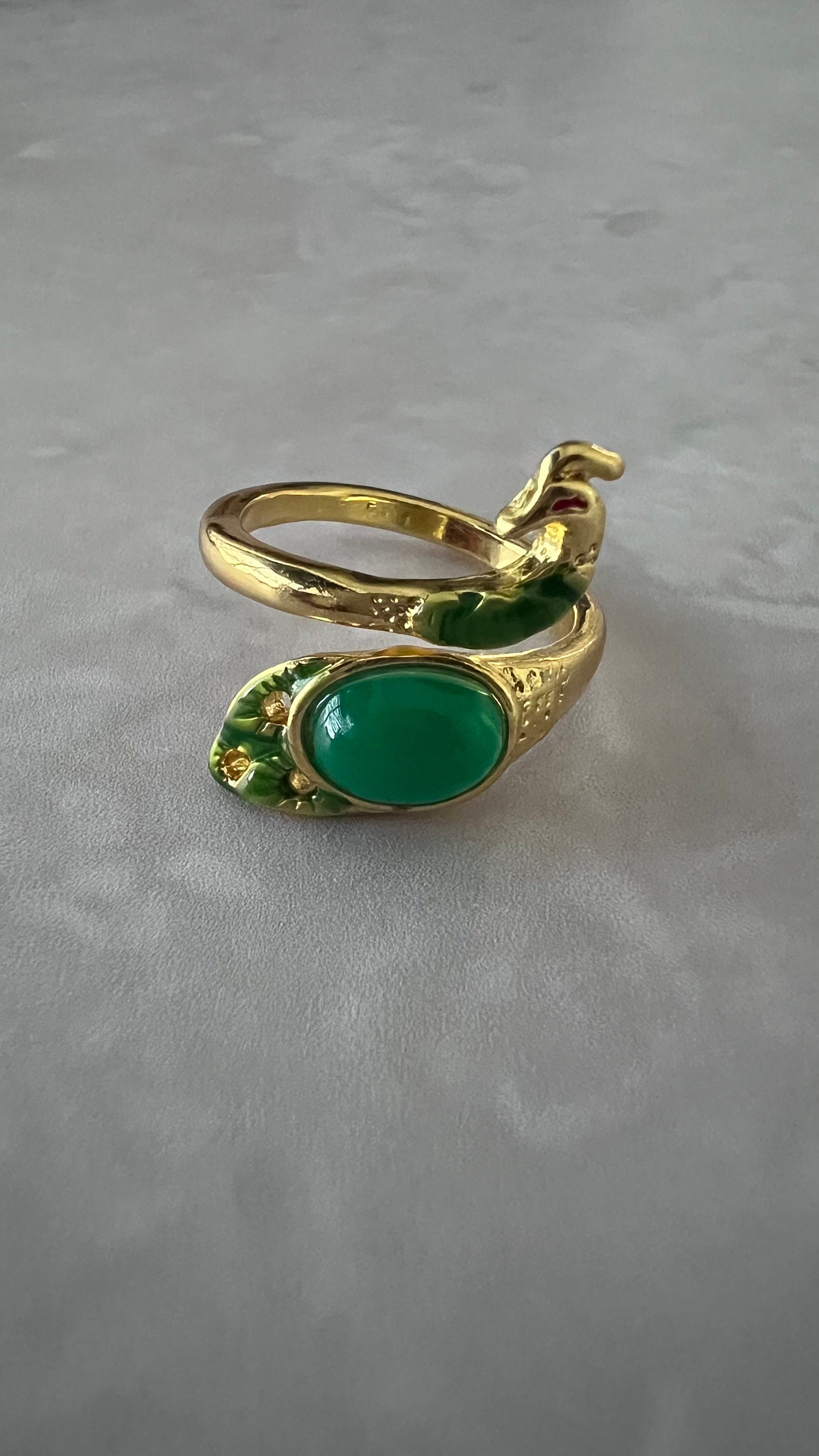 Peacock Yarn Tension Ring for Knitting or Crochet- Adjustable - Yarn ...