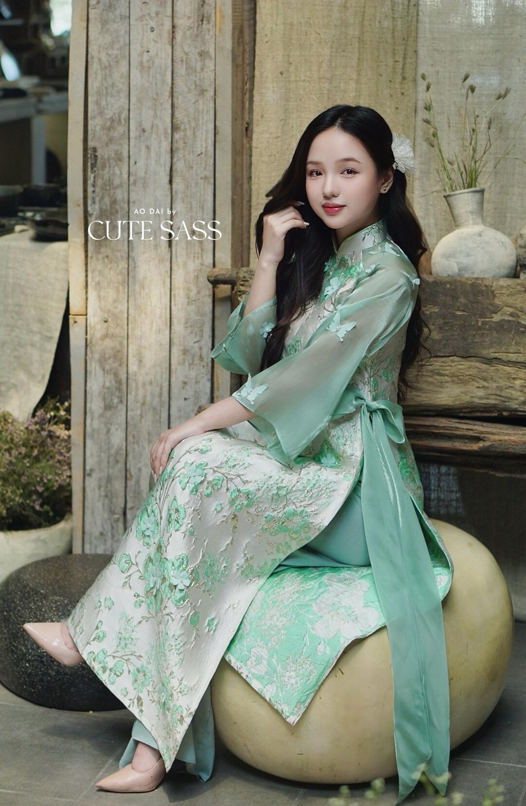 Yen - Cyan and Gold 3D Flowers Bow Shifted Ao Dai Set 18b|pre-made ...