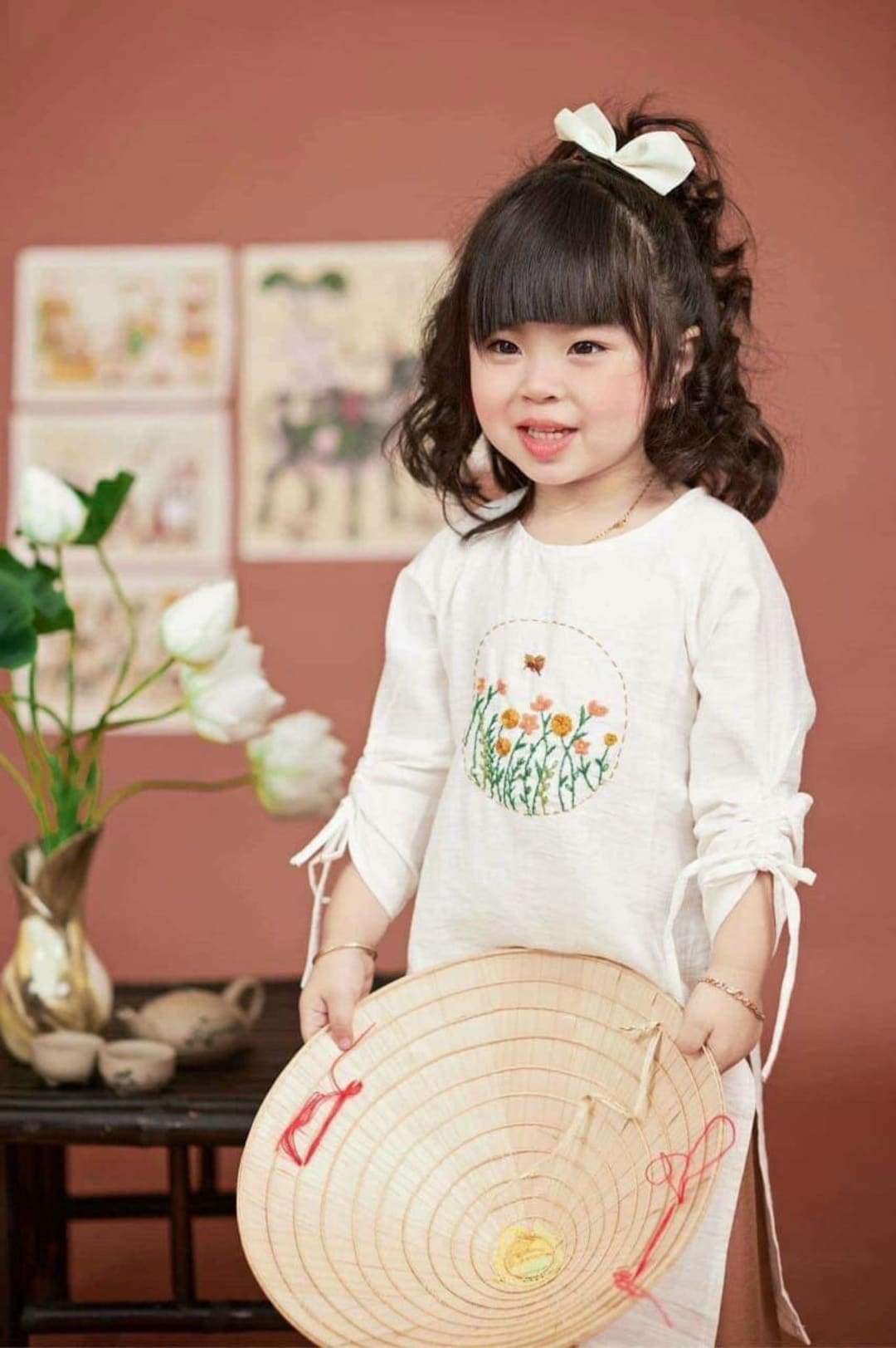 White Girl String Sleeve Ao Dai Set Pre-made Traditional Vietnamese Ao ...