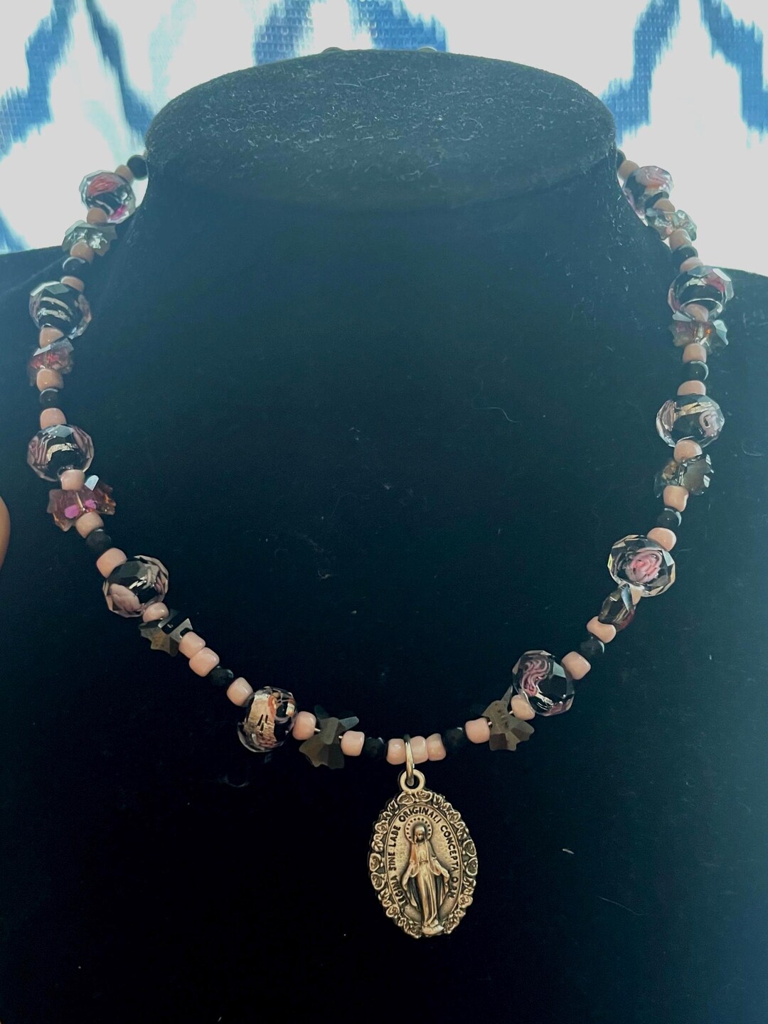 Black/pink/purple Floral Miraculous Medal Beaded Wire Choker With ...