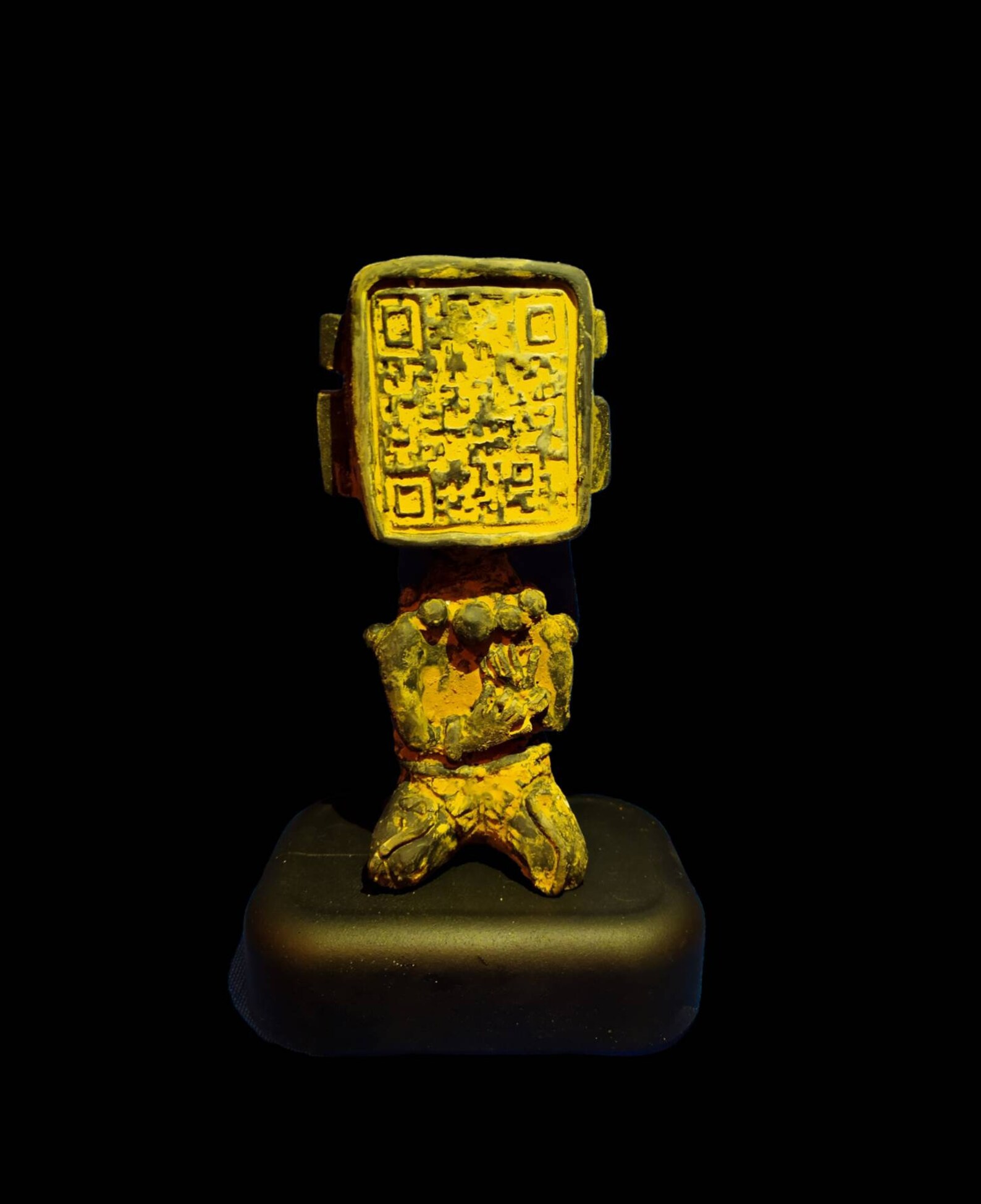 QR Code Head Statue / Ancient Mayan Statue - Etsy