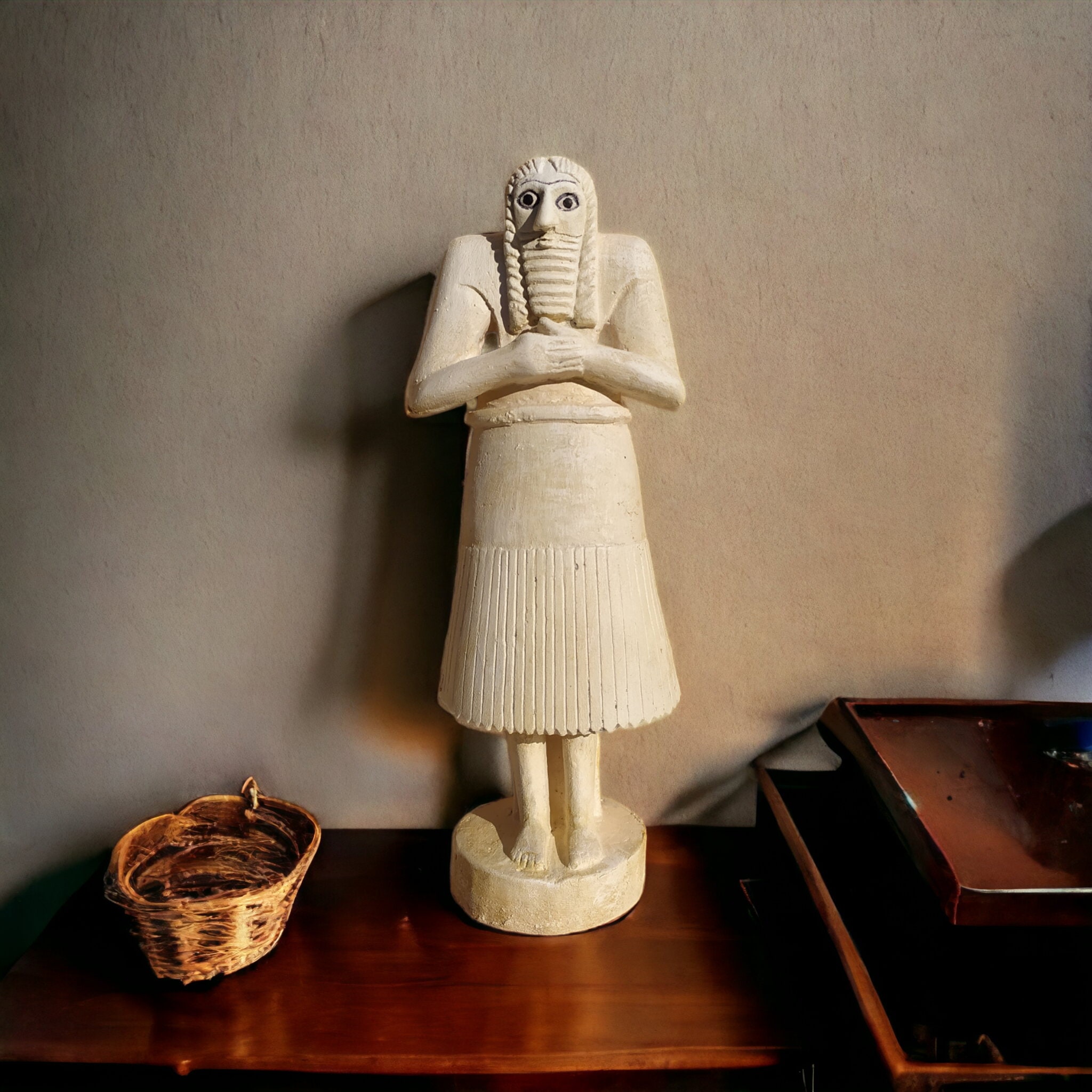 Tell Asmar Statue/ Eshunna / Standing Male Worshipper Replica - Etsy