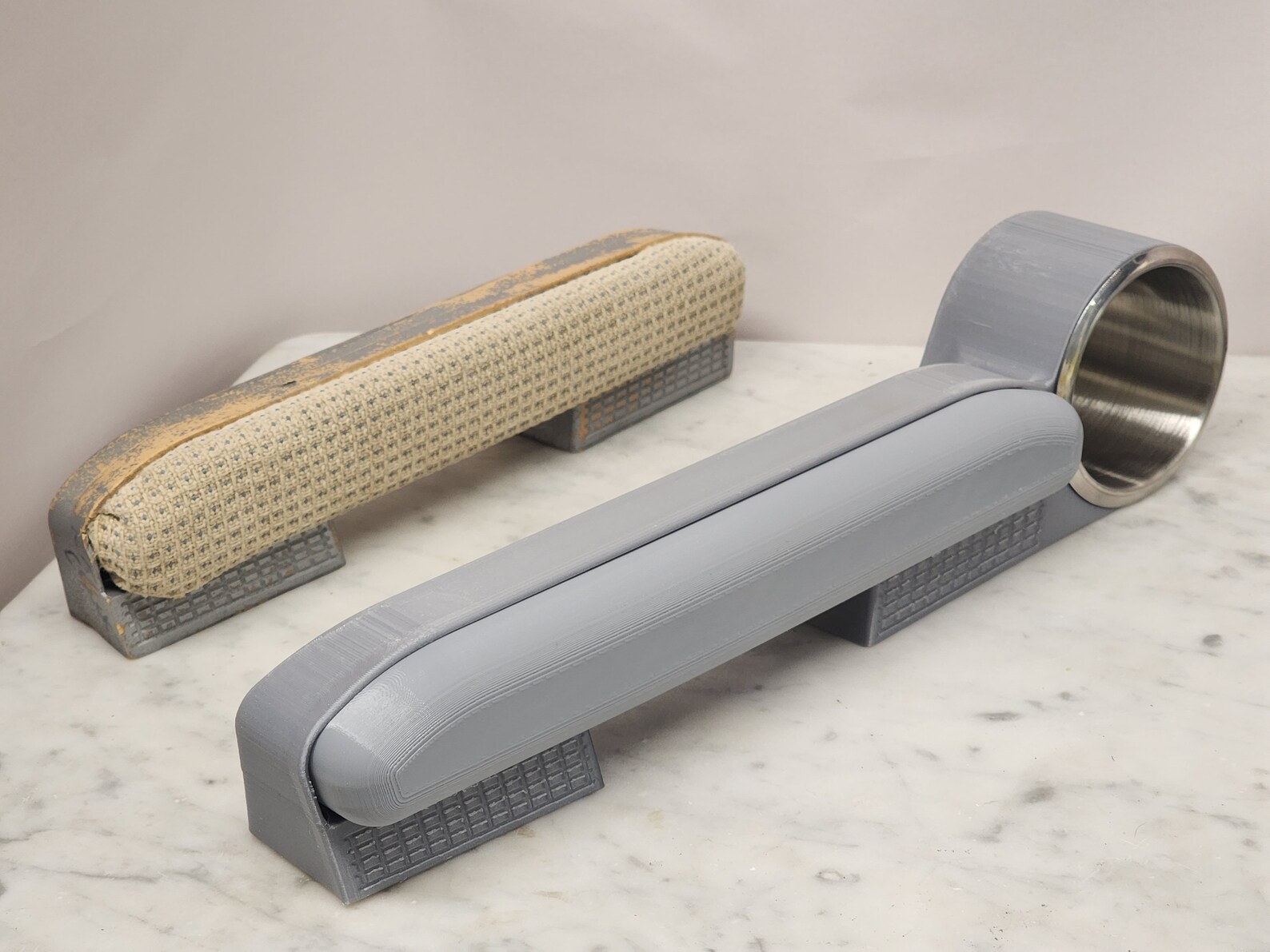 Cessna Cupholder Arm Rest, Replaces Part Numbers 1414082-20, 0514078-5 ...