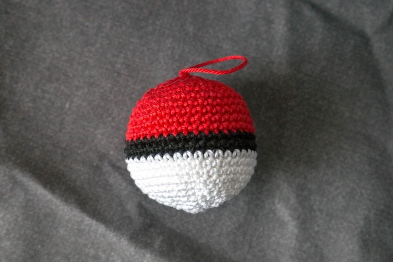 Pokeball Crochet Pattern Poké Ball Cat Toy or Christmas Ornament ...