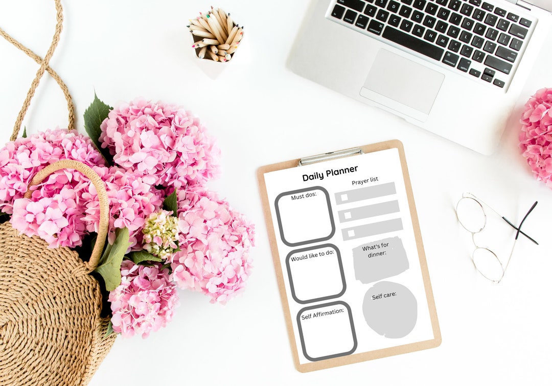 Daily Printable Planner in Grayscale, Daily Planner, Desk Planner, To ...