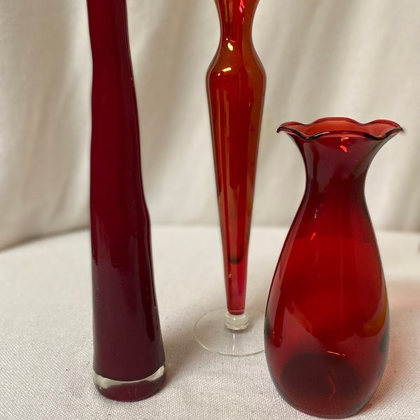 Ruby Red Vase - Etsy