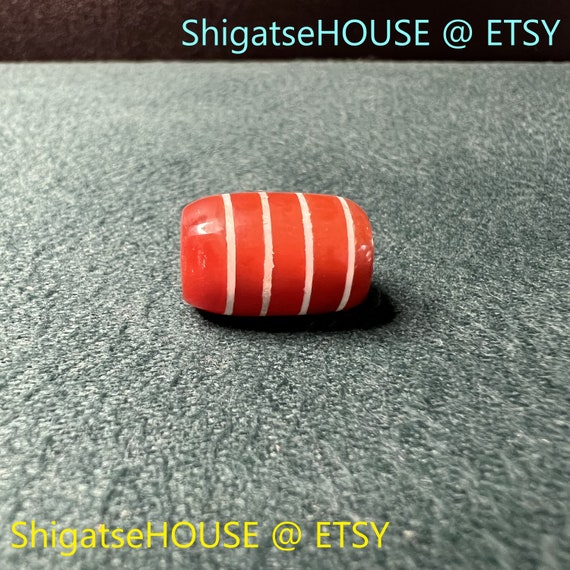 Original Barrel Type White Stripes Red Bead, Tibetan … - Gem