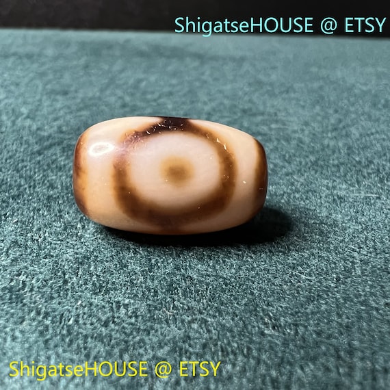 Original Small Barrel type Three-Eyes Dzi Bead, Wave-… - Gem