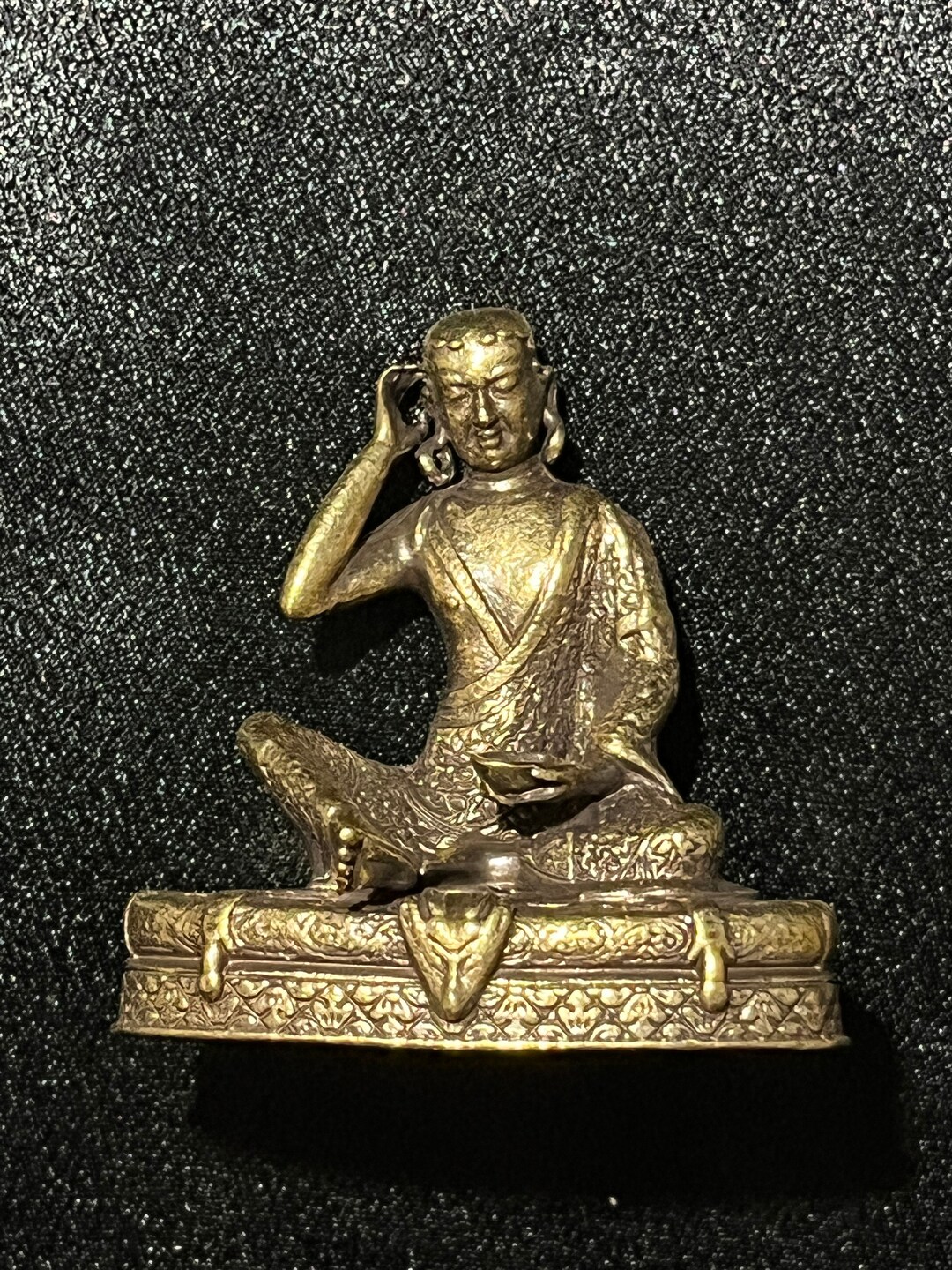 Original Vintage Tibetan Milarepa Sitting Statue Tibetan - Etsy