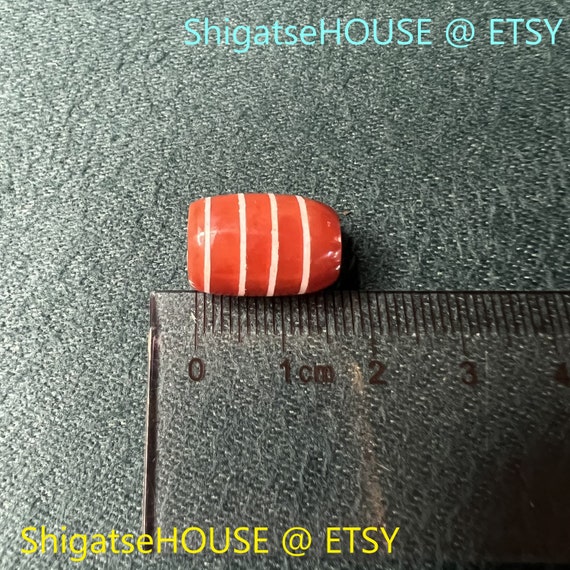 Original Barrel Type White Stripes Red Bead, Tibetan … - Gem