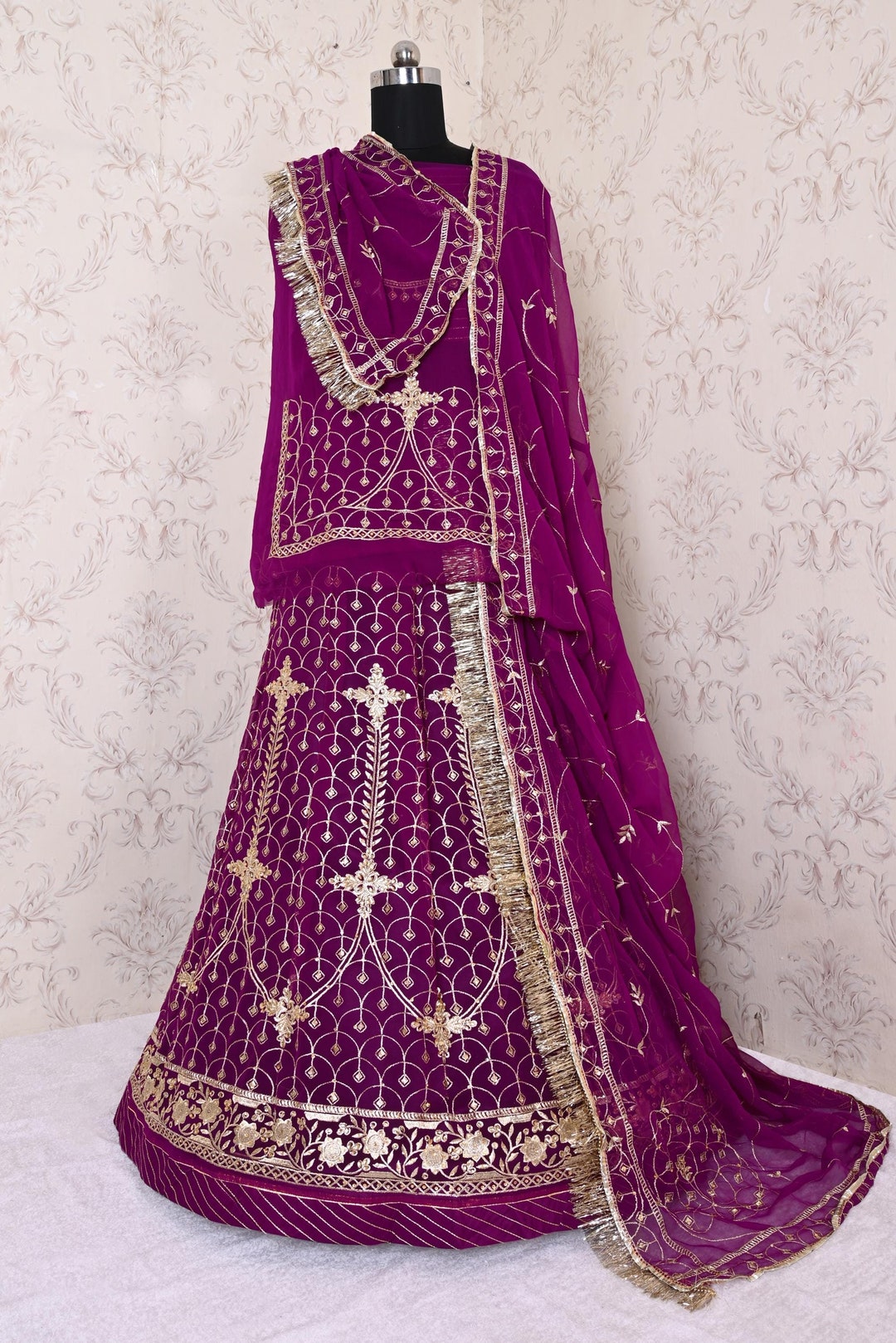 Rajwadi Rajputi Poshak for Women, Royal Marwadi Dress for Wedding, Half ...