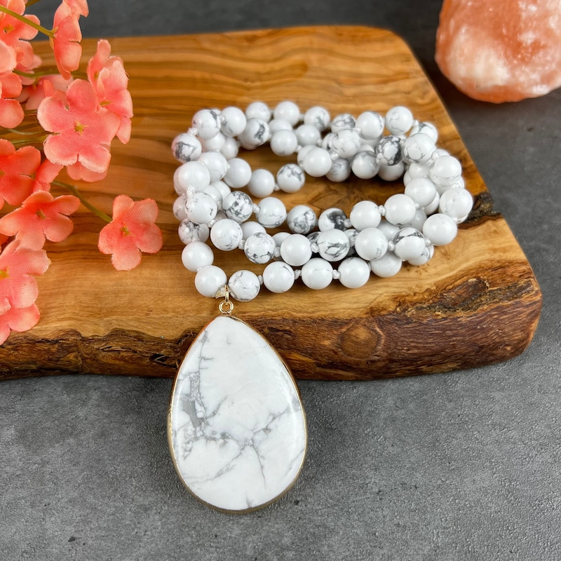 Howlite Jewellery - Etsy