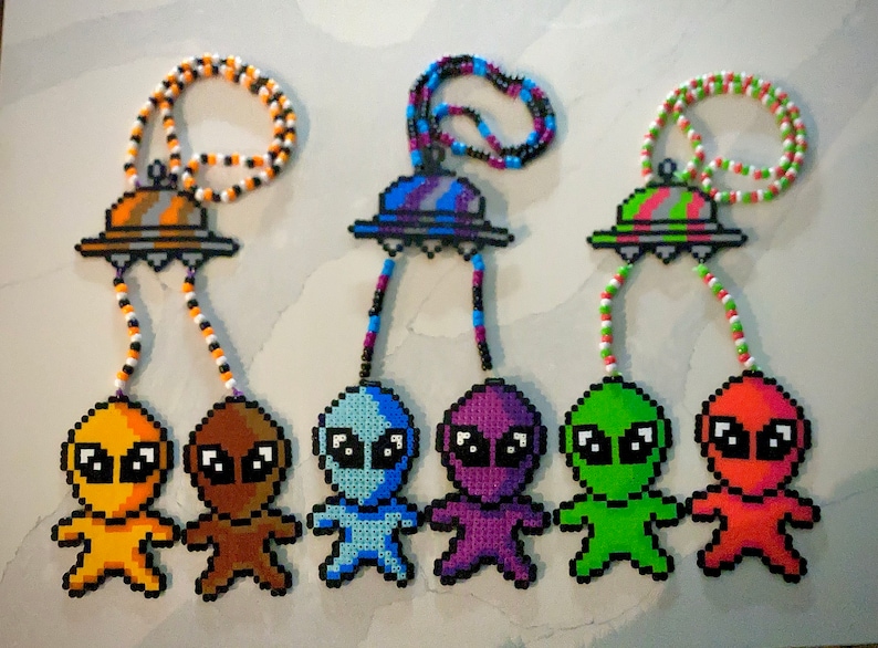Alien Perler Bead Necklace, Kandi Necklace, Perler Bead Necklace, Alien ...