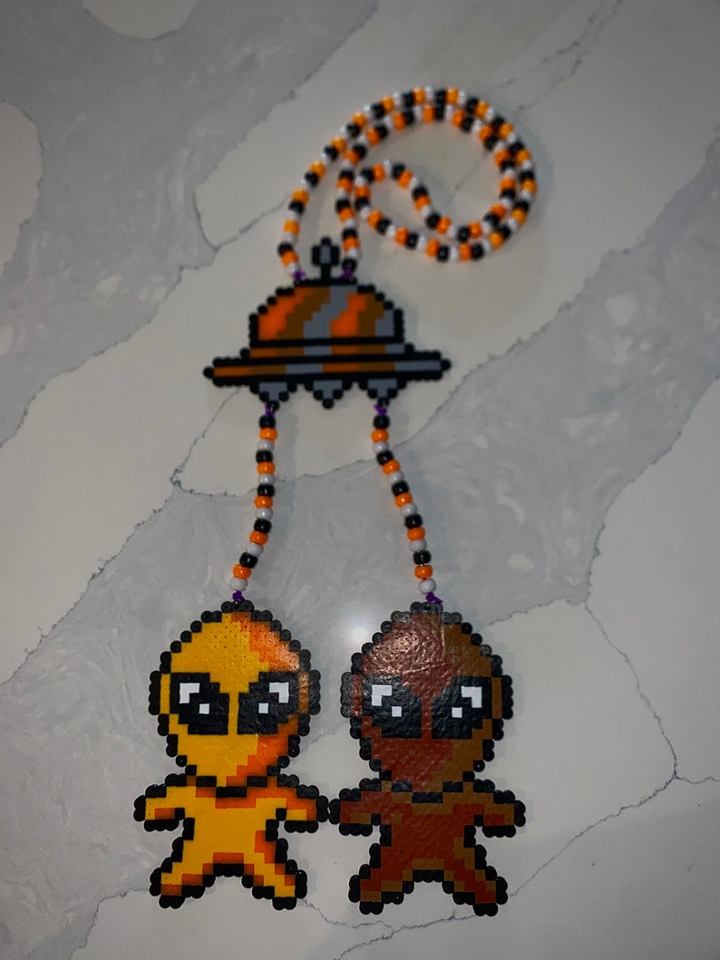 Alien Perler Bead Necklace, Kandi Necklace, Perler Bead Necklace, Alien ...