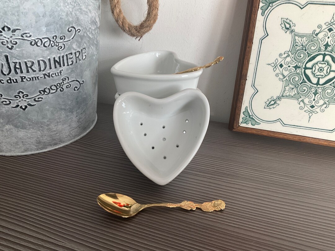 1 X APILCO France Small Heart Shape Cheese Mold, Strainer, Soap Dish ...