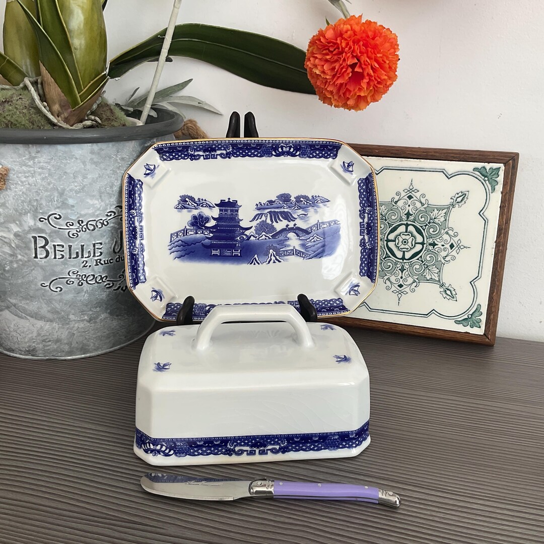 Ringtons “blue Willow” Butter Dish by WADE Ceramics, Blue and White Transferware Covered Butter ...