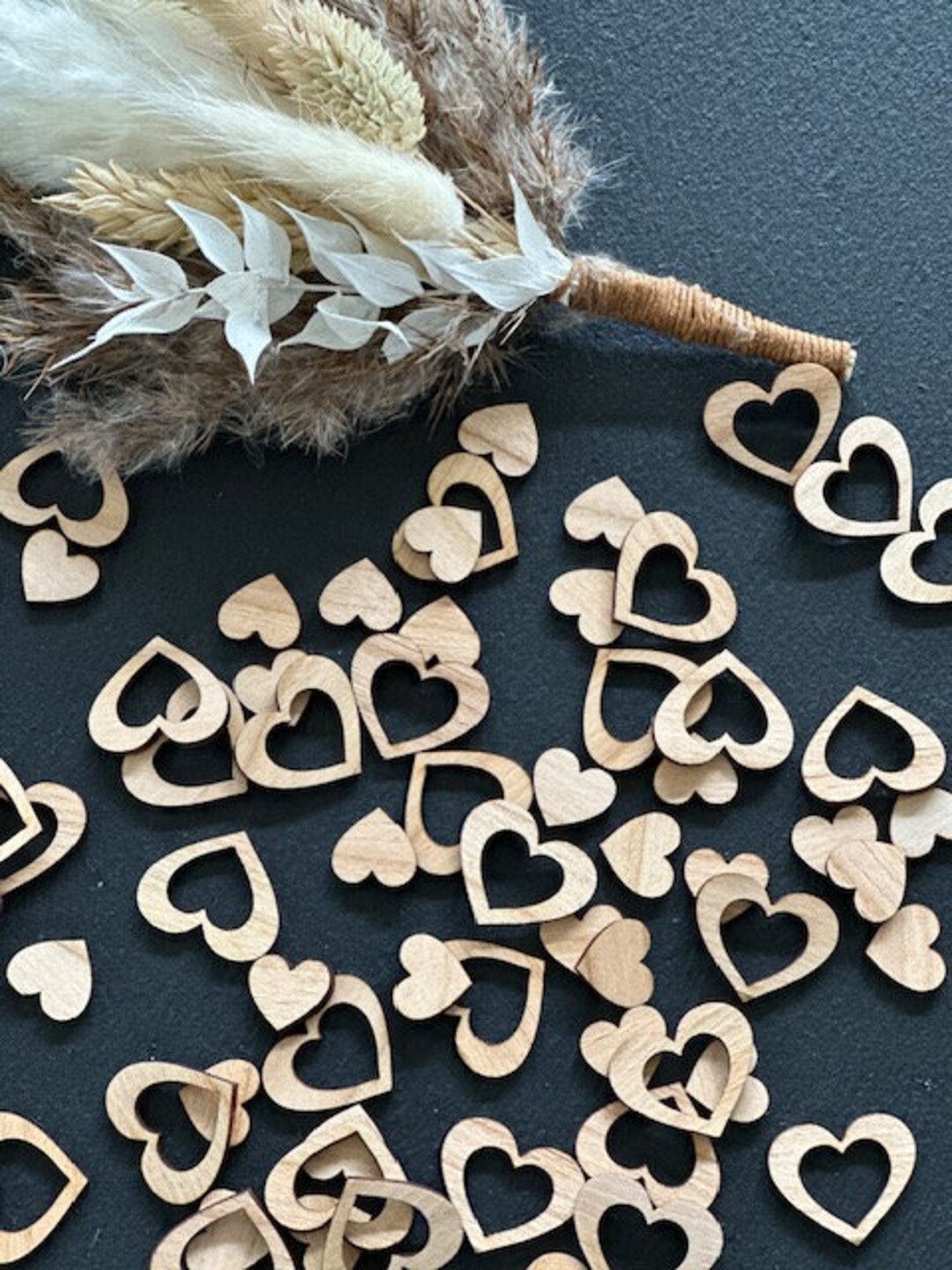 100 Scatter Decoration Wooden Heart Table Decoration Decorative Hearts ...