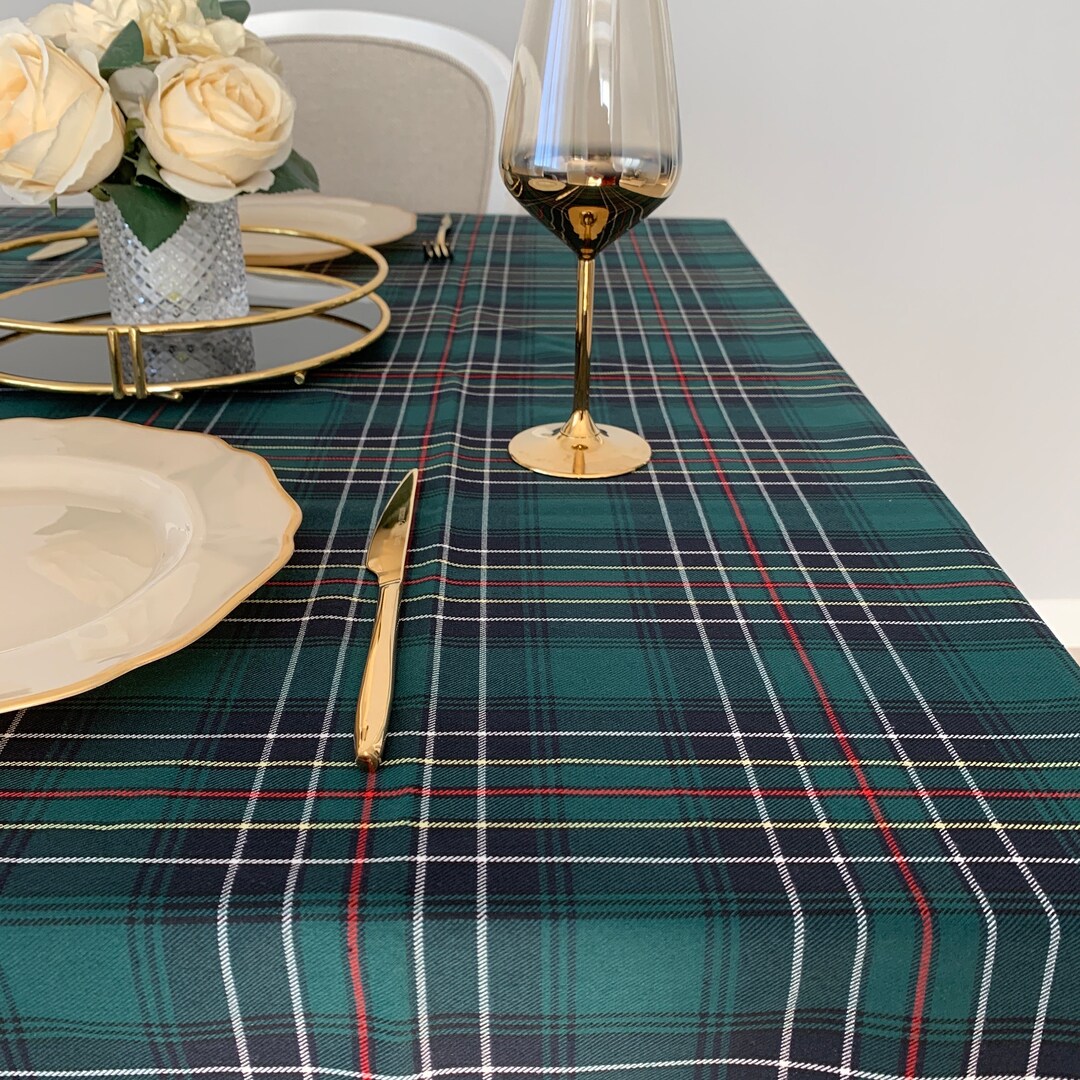 Green Tartan Table Runner and Napkin Set: Farmhouse Christmas Decor - Etsy