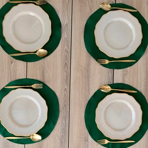 Solid Green Round Placemat: Fabric Dinner Table Mat (14 Inches) - Etsy