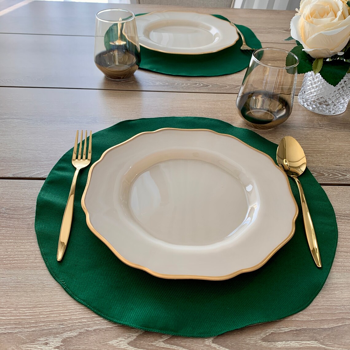 Solid Green Round Placemat: Fabric Dinner Table Mat (14 Inches) - Etsy