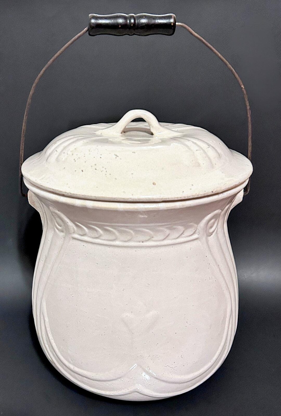 Large Antique Ironstone White Chamber Pot Slop Bucket W/ Original Lid ...