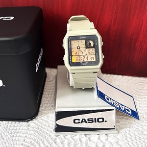 Unused Casio LF-20W Casio Twin Graph Cream Gradient Screen - Black ...