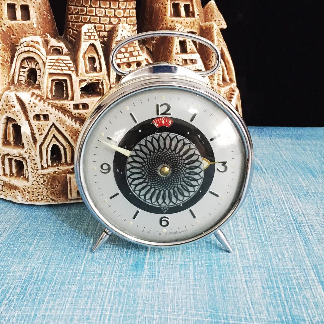 Vintage Alarm Clock 1960s, Animated Clock, China Alarm Clock, Mosaic ...