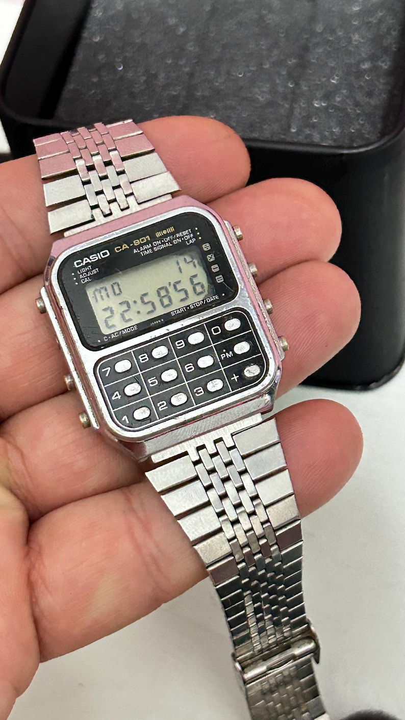 Casio CA-901 Black Model Game Calculator Watch Module 134 Very Good ...